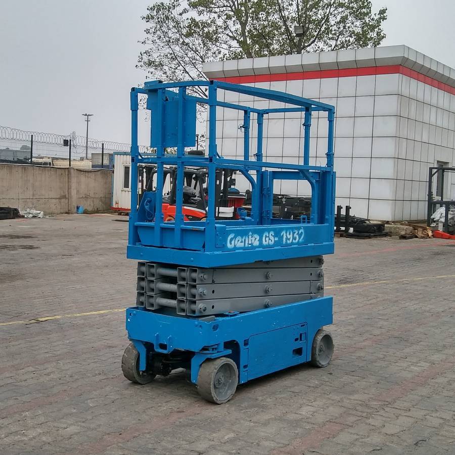 GENIE GS1932 (J9.7476) [UDK] | Makaslı Platform Manlift | HASEL Vitrin